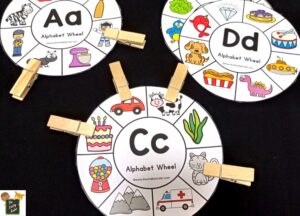 Alphabet Wheels (Beginning Sounds) - Alphabet Clip Cards - The Chatty ...