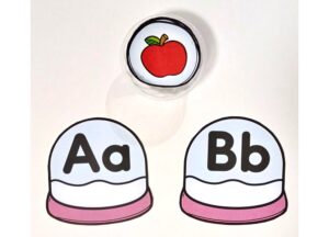 Kindergarten Winter Math and Literacy Centers (with FREEBIES!) - The ...