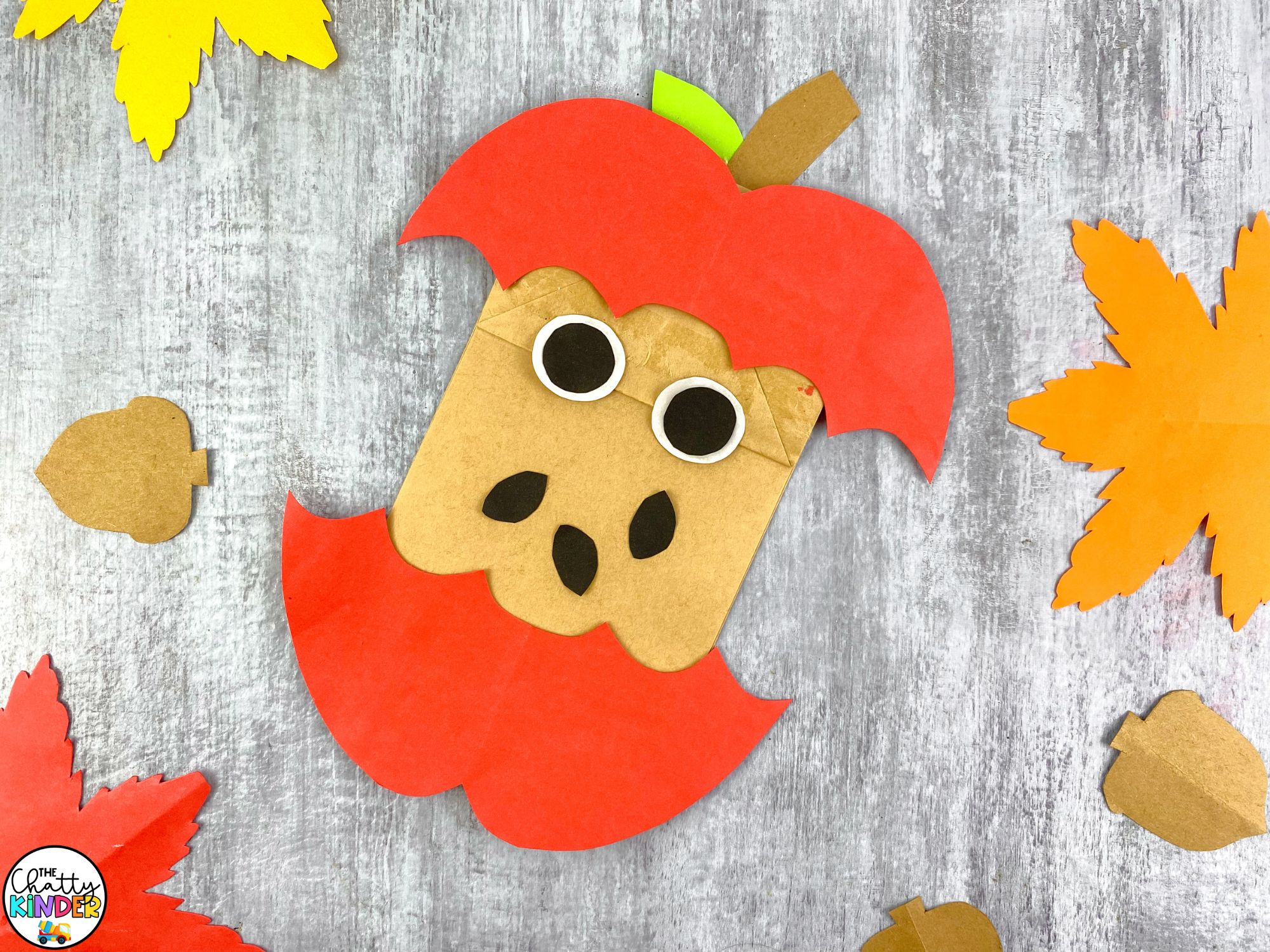 12 Apple Books For Kids and Apple Paper Bag Craft - The Chatty Kinder